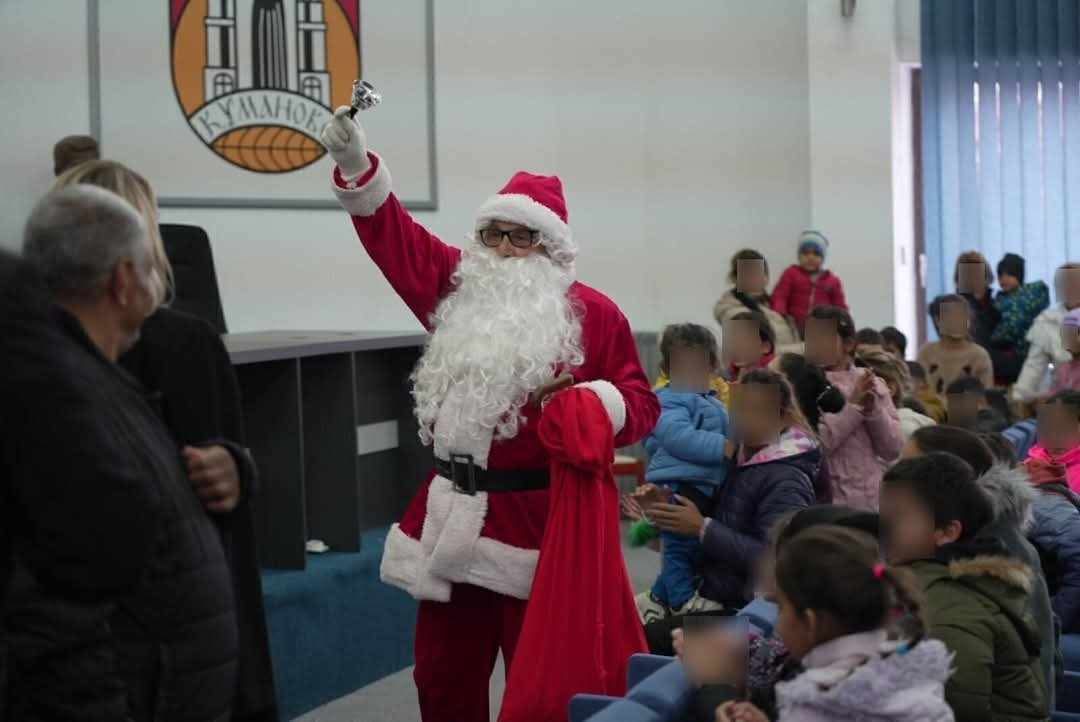 Традиционални новогодишни подароци – Општина Куманово